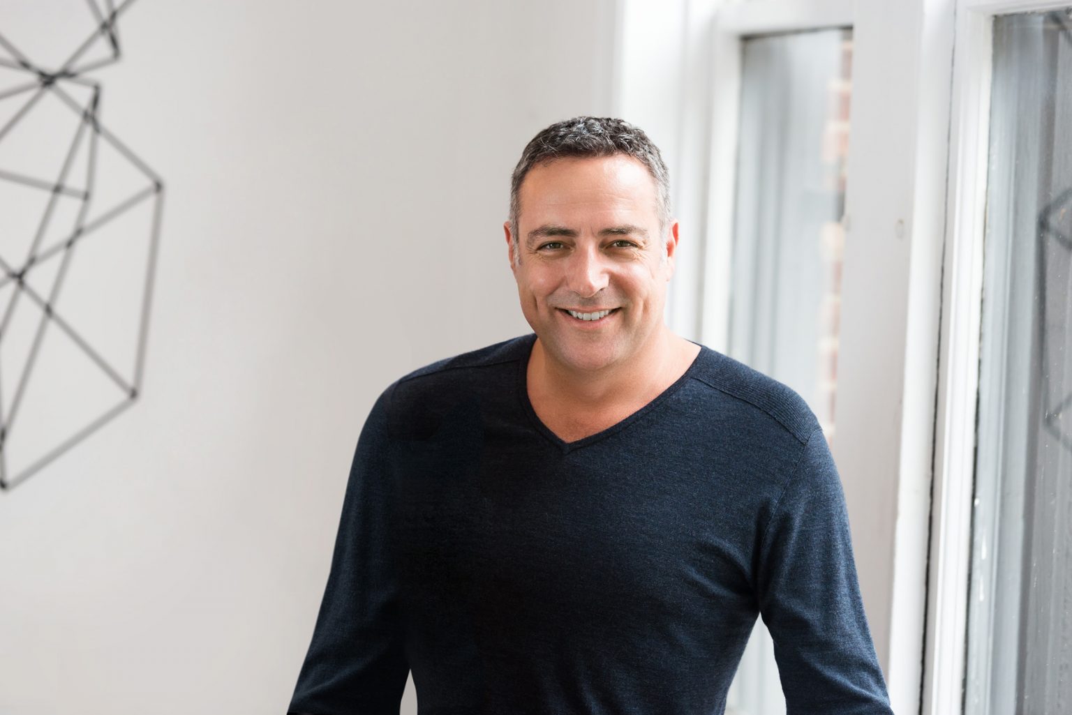 Amazon – How a Controversial Brand Continues to Dominate – Retailist Mag